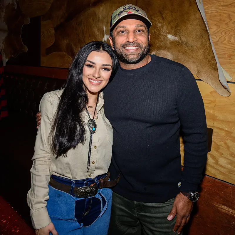 Alexis Wilkins (Singer) Biography - Age, Height, Early Life, Education & More