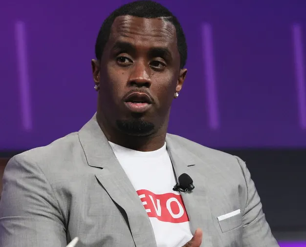 Sean Combs Biography, Age, Family, Net Worth & More