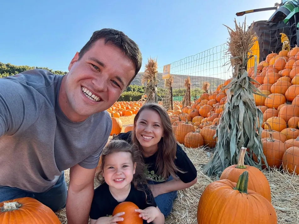 Bindi Irwin (Steve Irwin’s Daughter) – Bio, Age, Career, Family ...