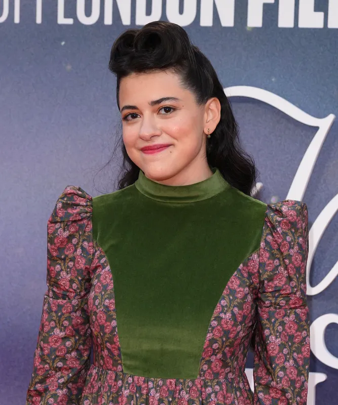 Grace Edwards (American Actress) – Bio, Age, Early Life, Career, Family ...