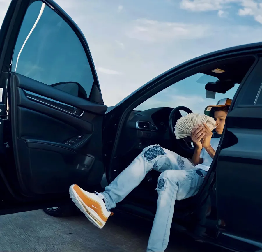 Luh Tyler – Biography, Early Life, Age, Height, Career, Family and More